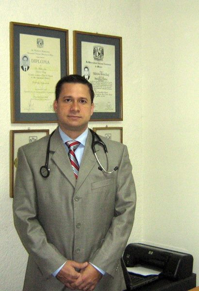 Dr. Walter John Herrera Rucaj | Médicos de El Salvador
